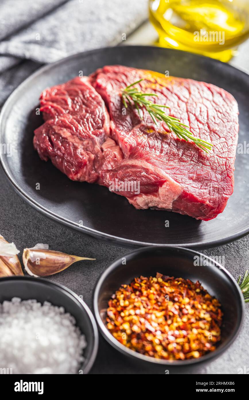 Raw fillet hi-res stock photography and images - Alamy