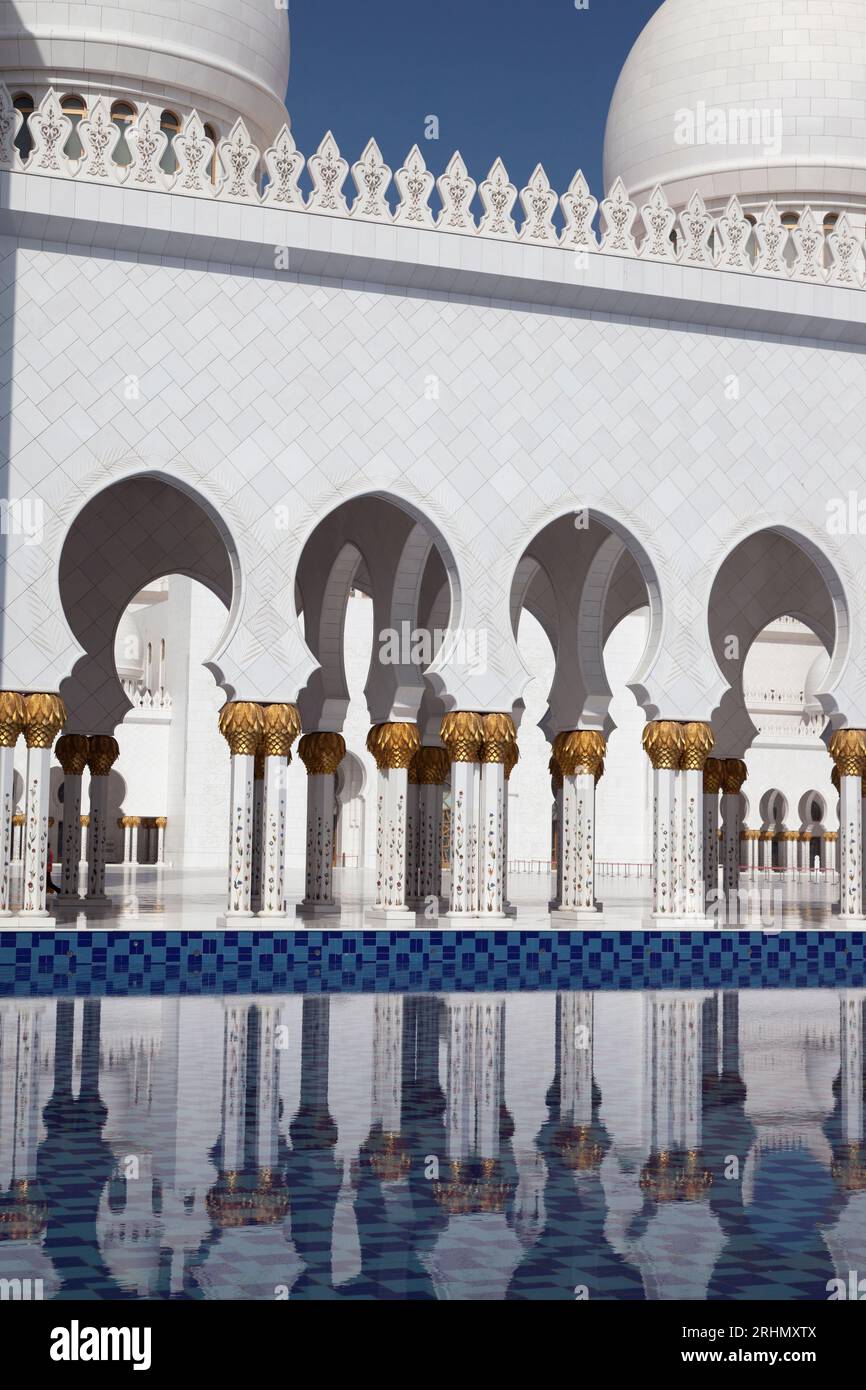 United Arab Emirates, Abu Dhabi, external view of the Sheikh Zayed ...