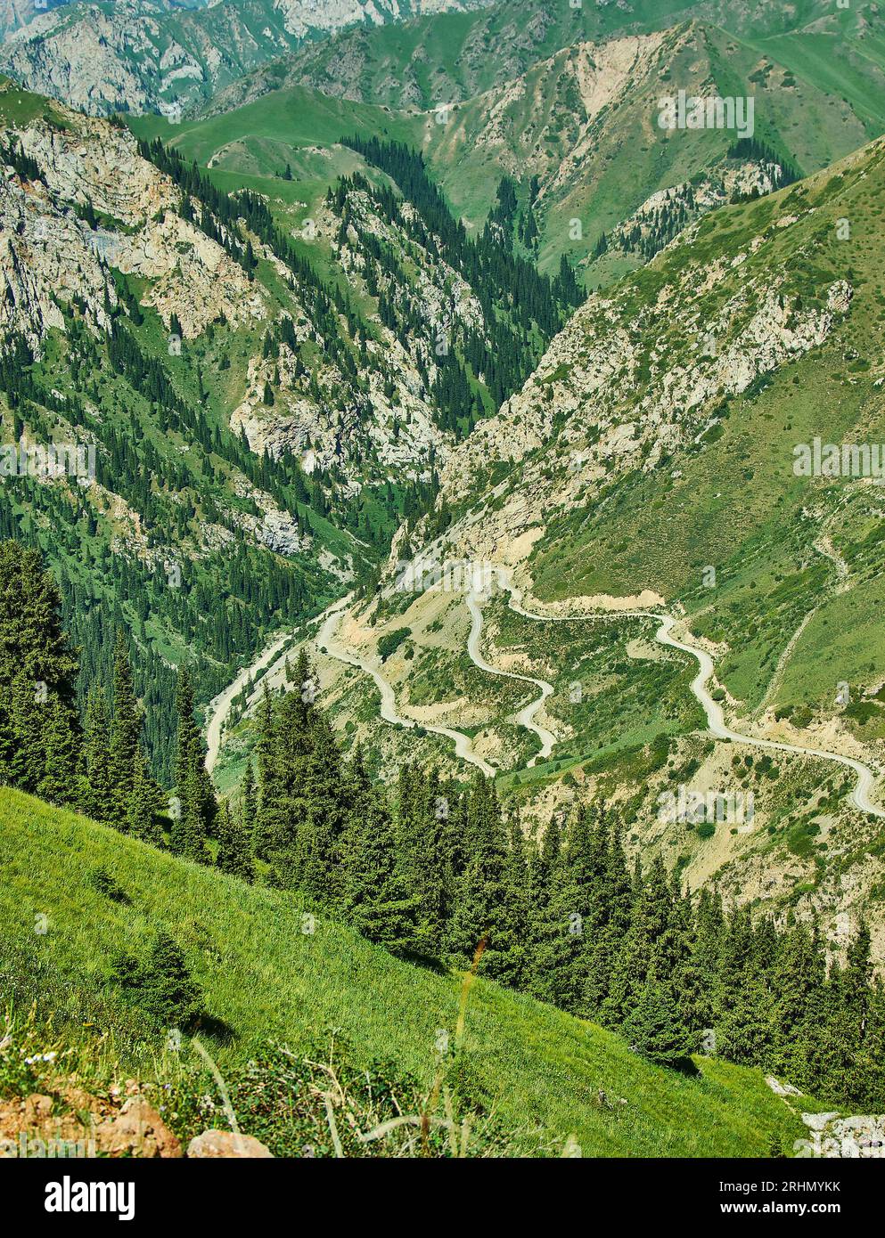 Moldo ashuu pass hi-res stock photography and images - Alamy
