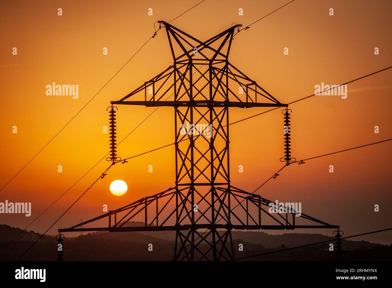 Sun rises behind electricity hi-res stock photography and images - Alamy