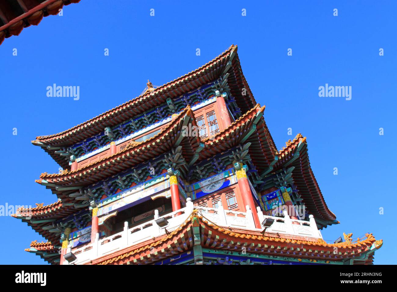 Chinese temple building under the blue sky Stock Photo - Alamy