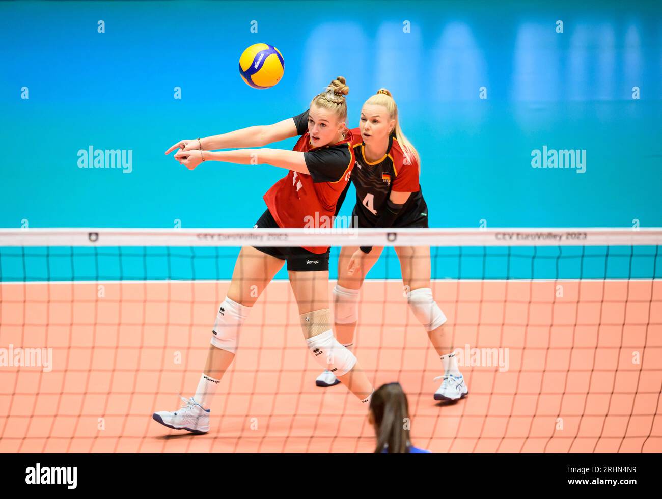 Eurovolleyw hi-res stock photography and images - Alamy