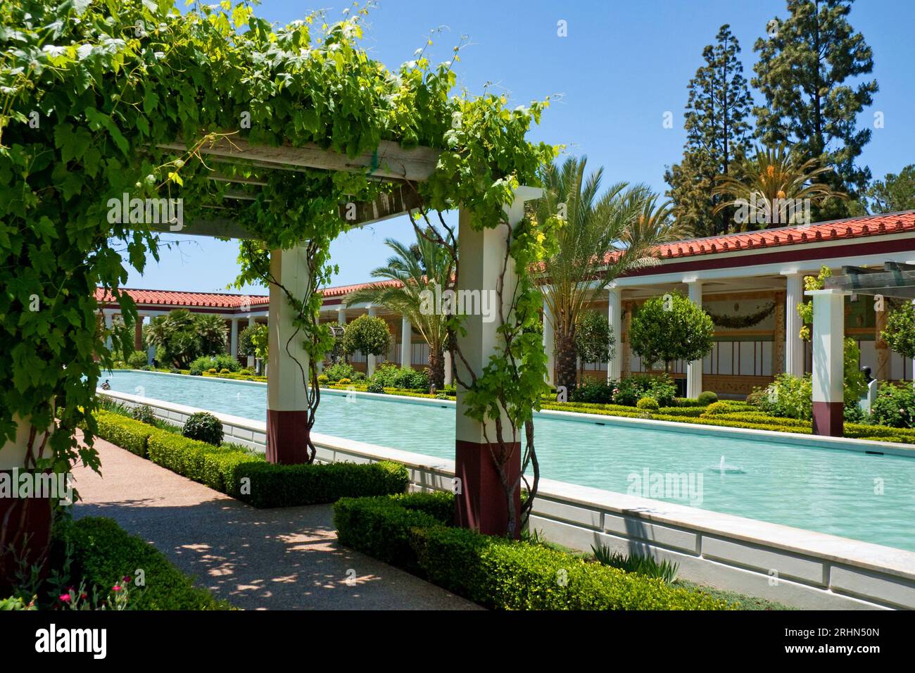 Outdoor pool at the Getty Villa in Malibu, California Stock Photo - Alamy