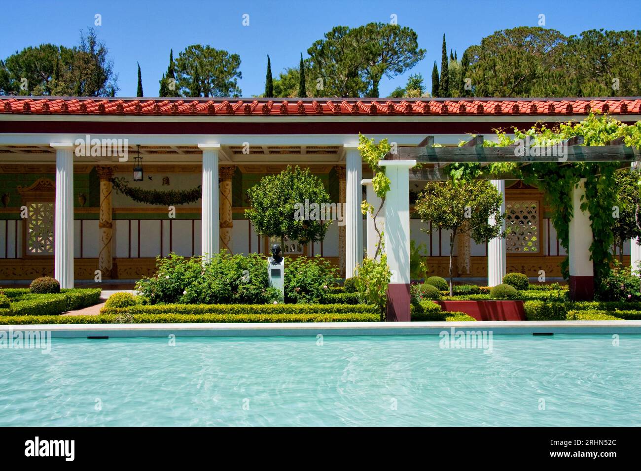 Replica of peristyle columns hi-res stock photography and images - Alamy