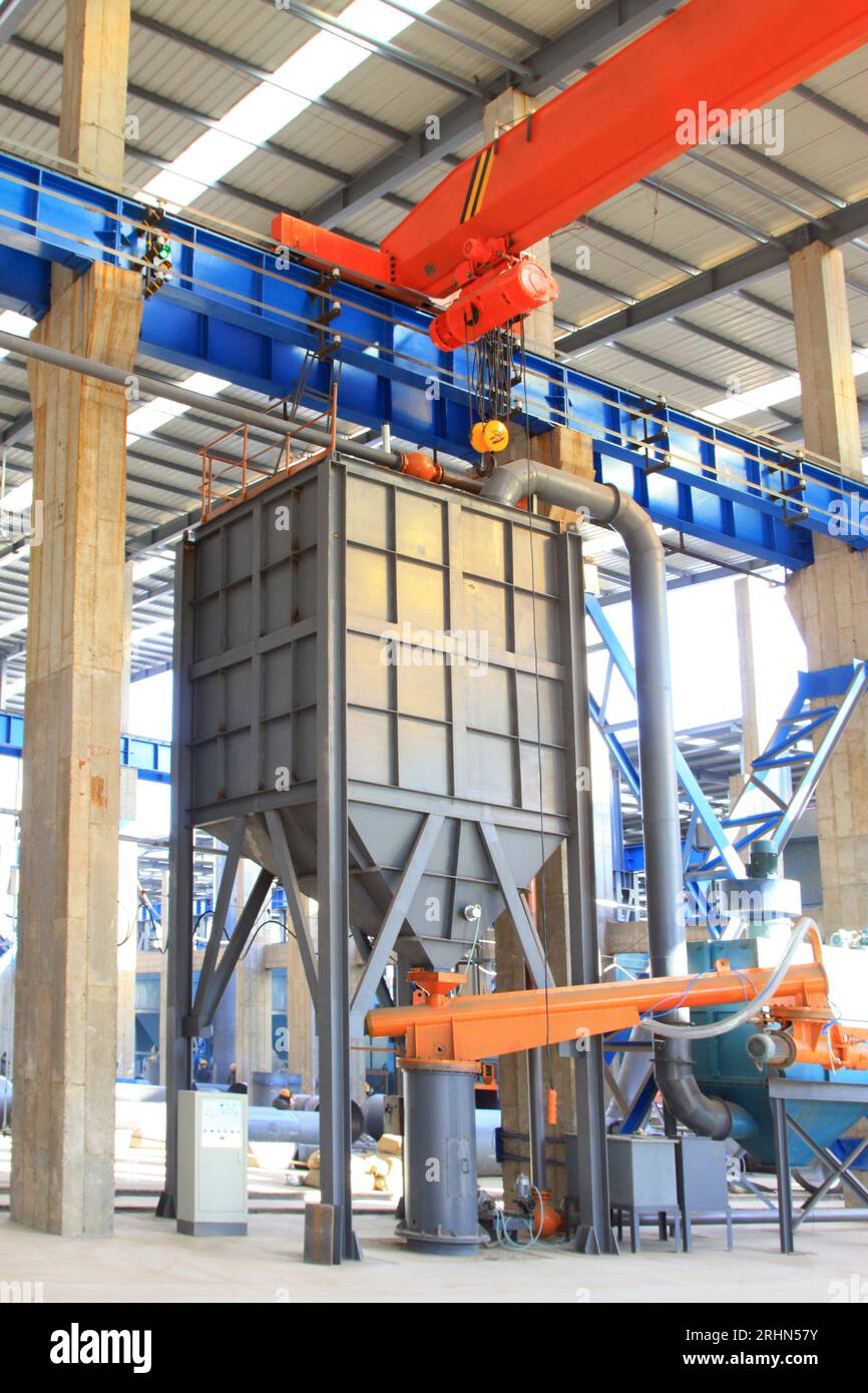 steel enterprise production workshop in china Stock Photo - Alamy