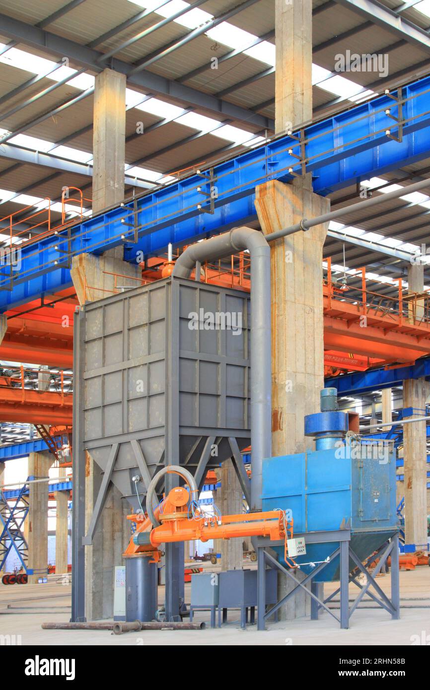 steel enterprise production workshop in china Stock Photo - Alamy