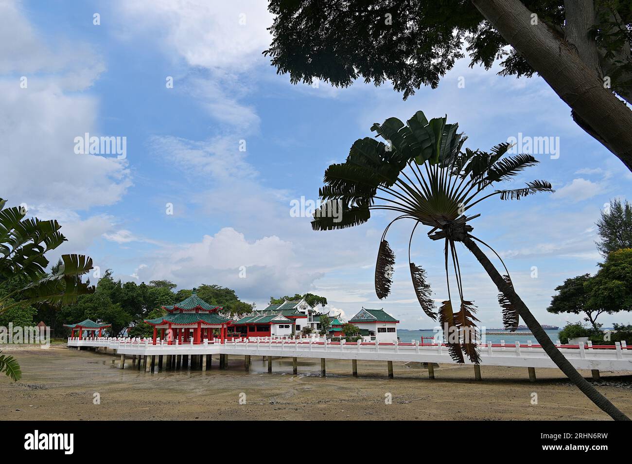 Chinese Taoist temple dedicated to Tua Pek Kong built on concrete ...
