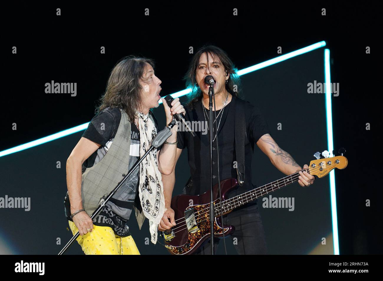 Foreigner band 2023 hi-res stock photography and images - Alamy