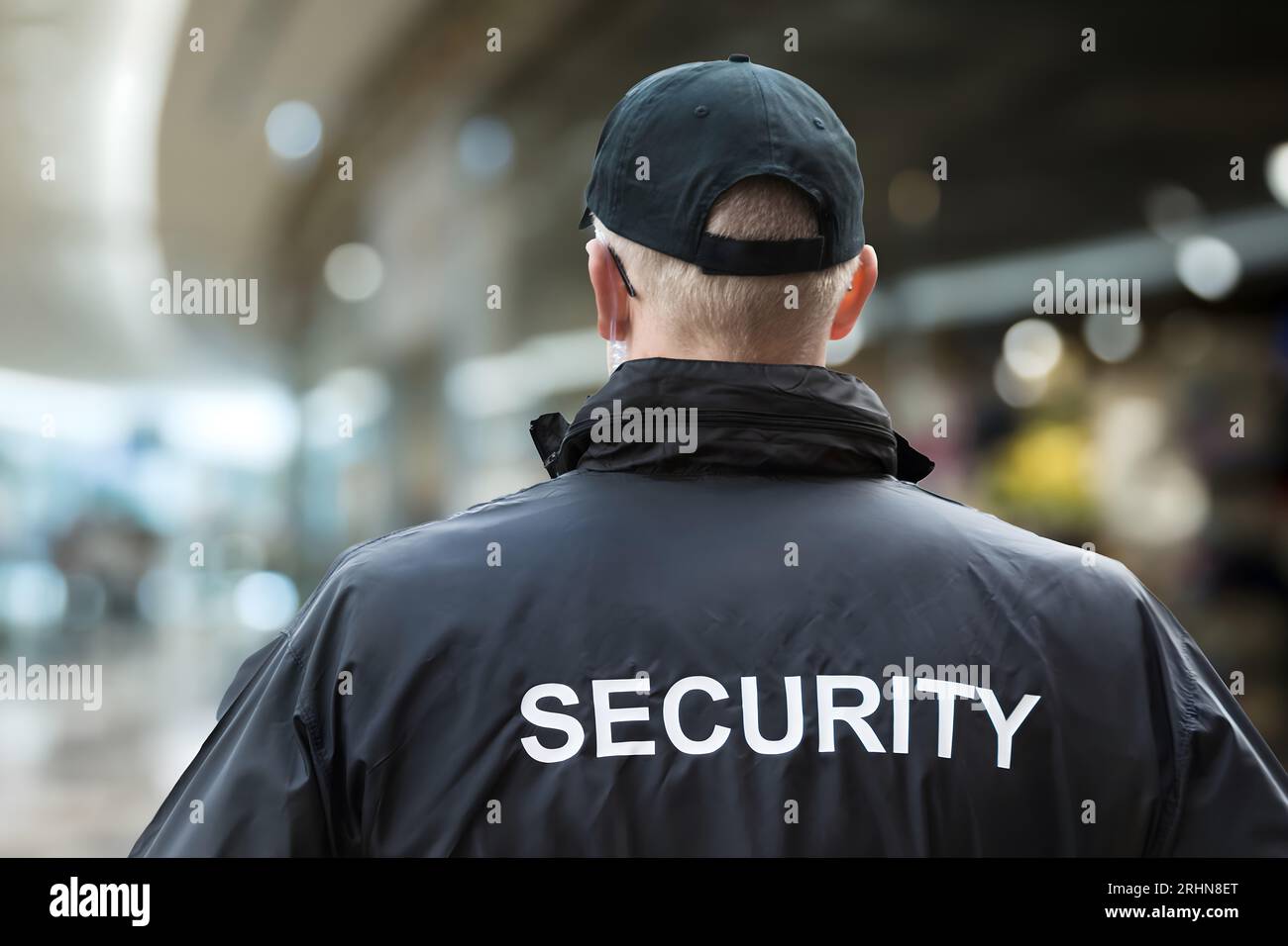 Mall Or Retail Store Security Guard Officer Stock Photo - Alamy