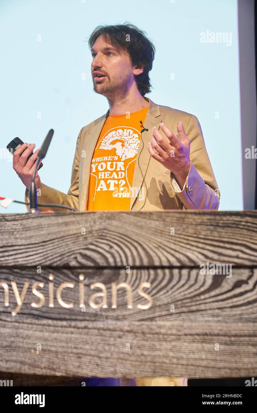 Ben clench hi-res stock photography and images - Alamy