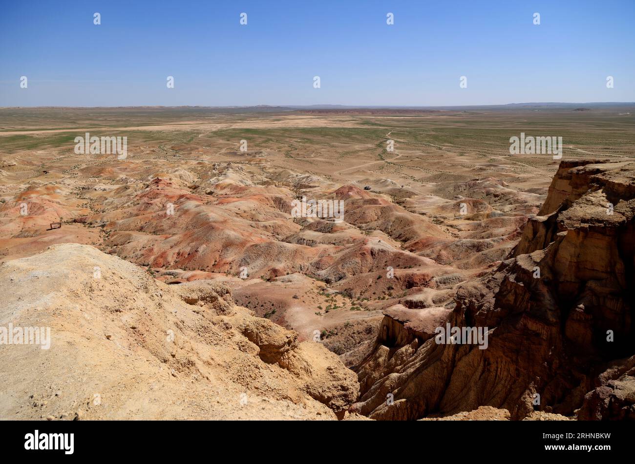 The rock formations of Tsagaan Suvarga in the Gobi Desert, Mongolia ...