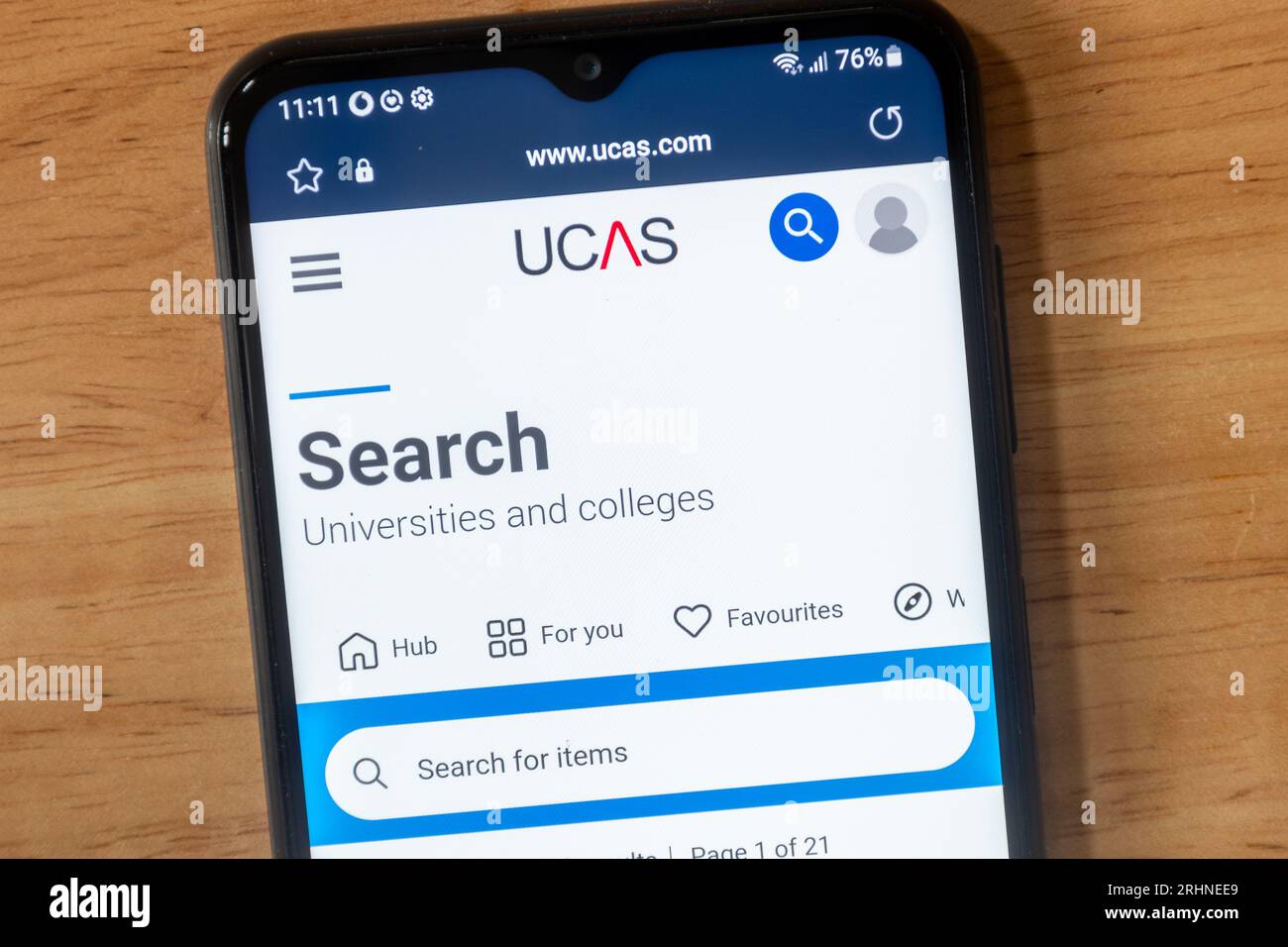 University and college clearing process hi-res stock photography and ...