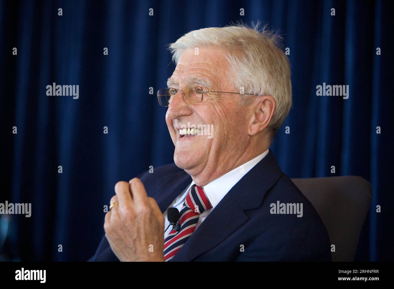 Sydney, Australia, 7th Oct 2009. Sir Michael Parkinson Media Conference ... Sydney, Australia, 7th Oct 2009. Sir Michael Parkinson Media Conference ...