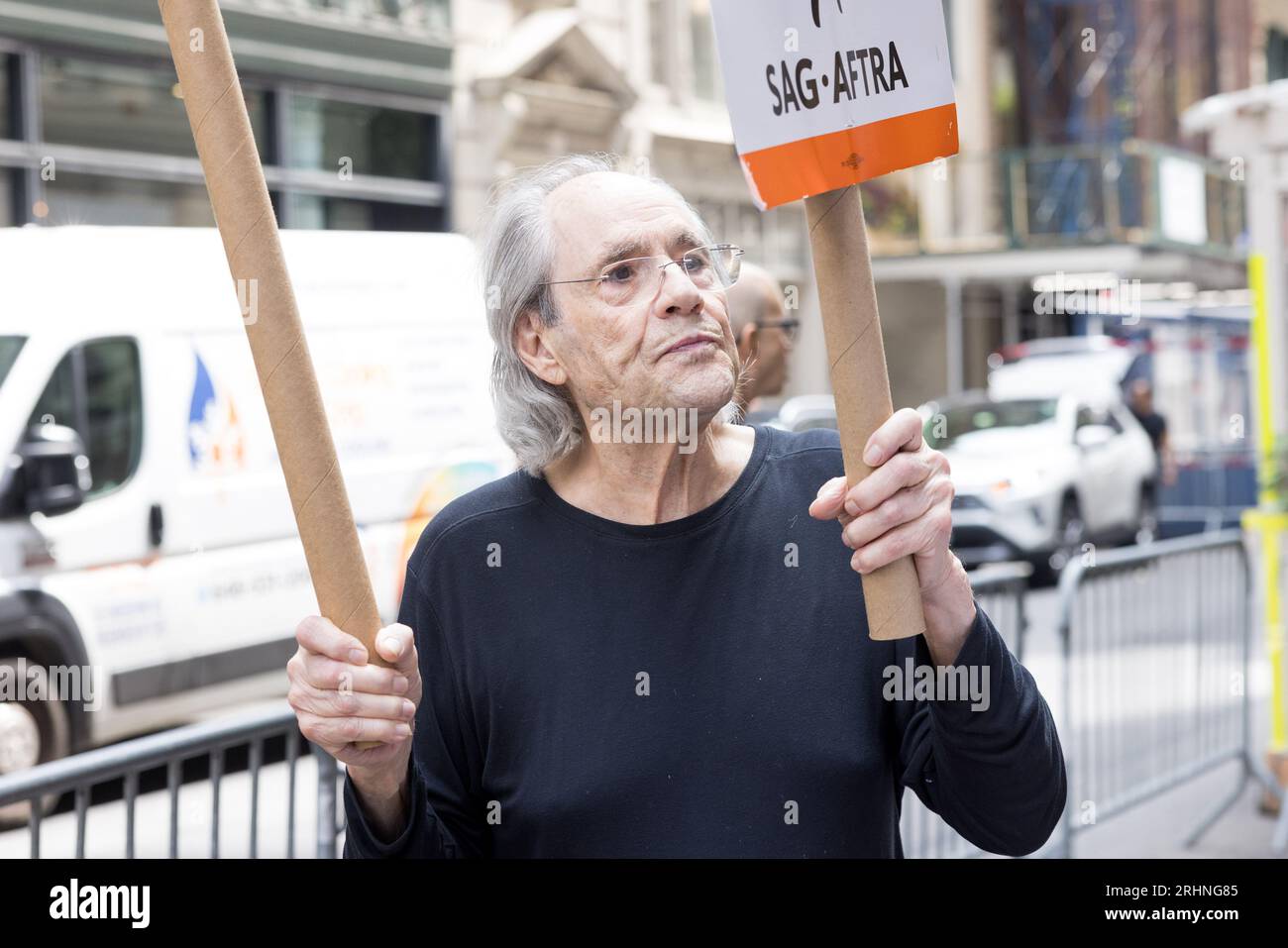 The warner block hi-res stock photography and images - Alamy