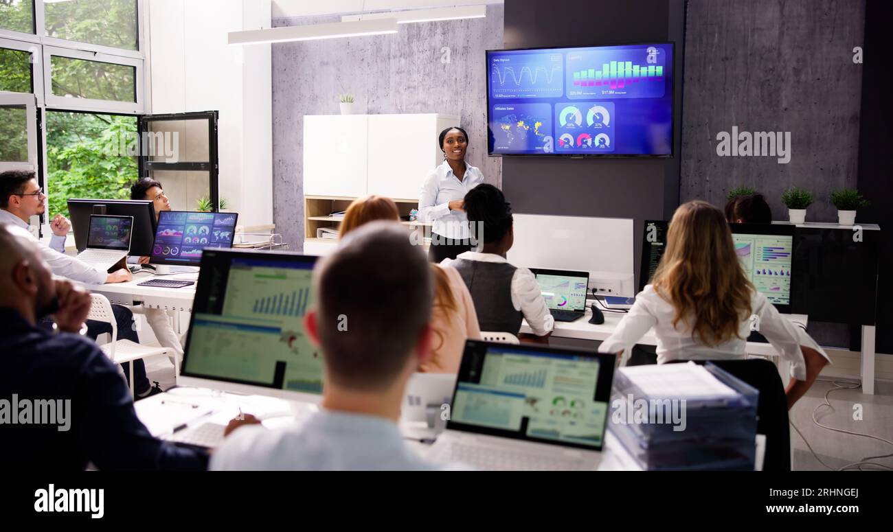 Business Presentation On TV In Corporate Training Room. Team Training Stock Photo - Alamy