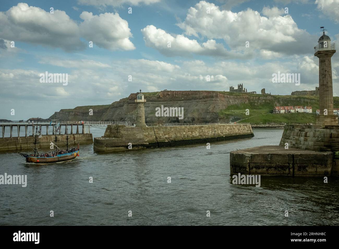 Whitby west cliff scarborough hi-res stock photography and images - Alamy