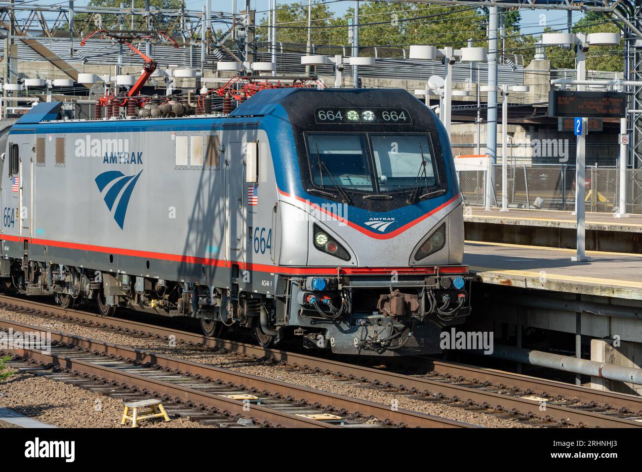 Ct rail train hi-res stock photography and images - Alamy