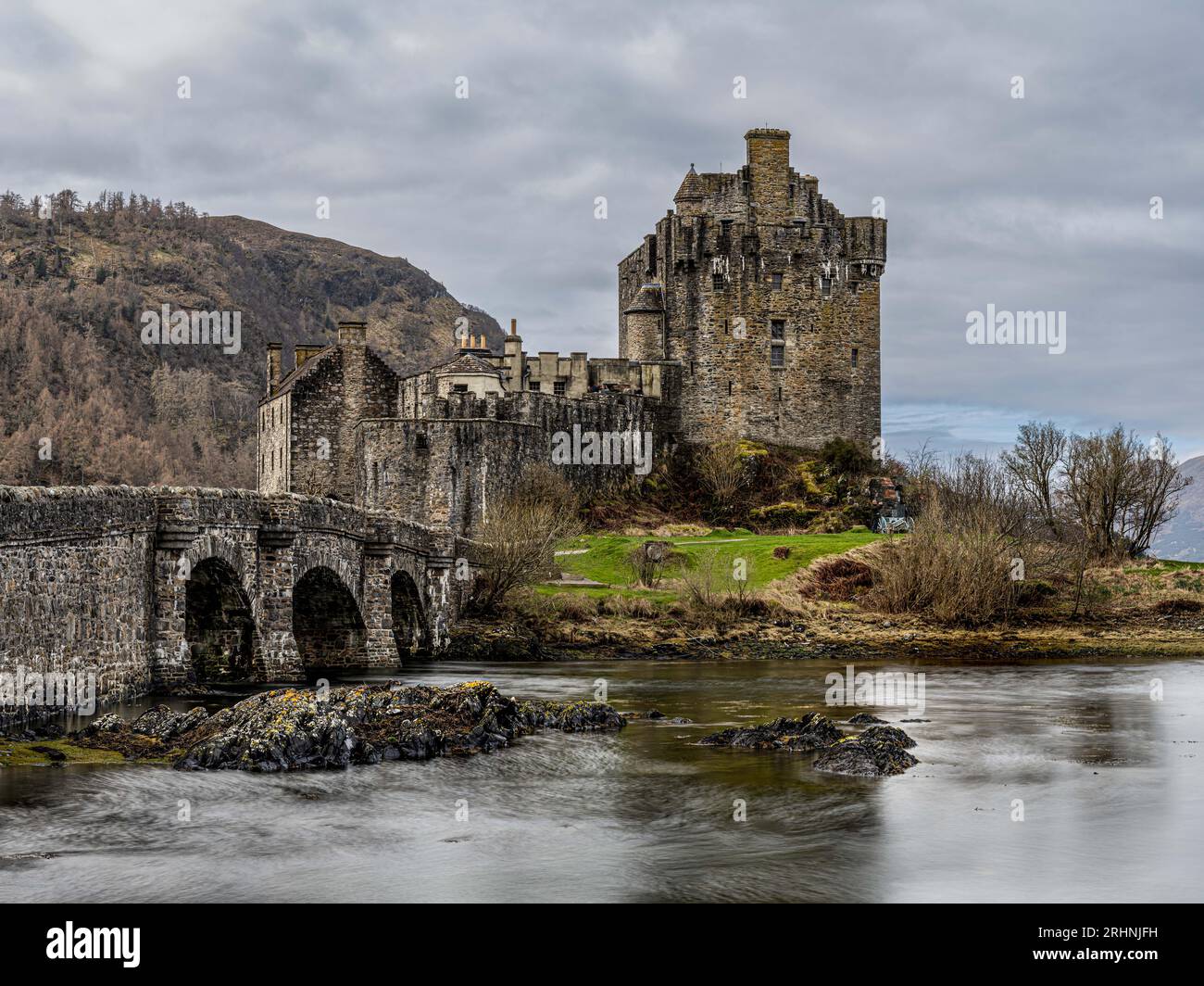 Eilean Dolan Castle, Dornie by Kyle of Lochalsh, Scotland Stock Photo ...