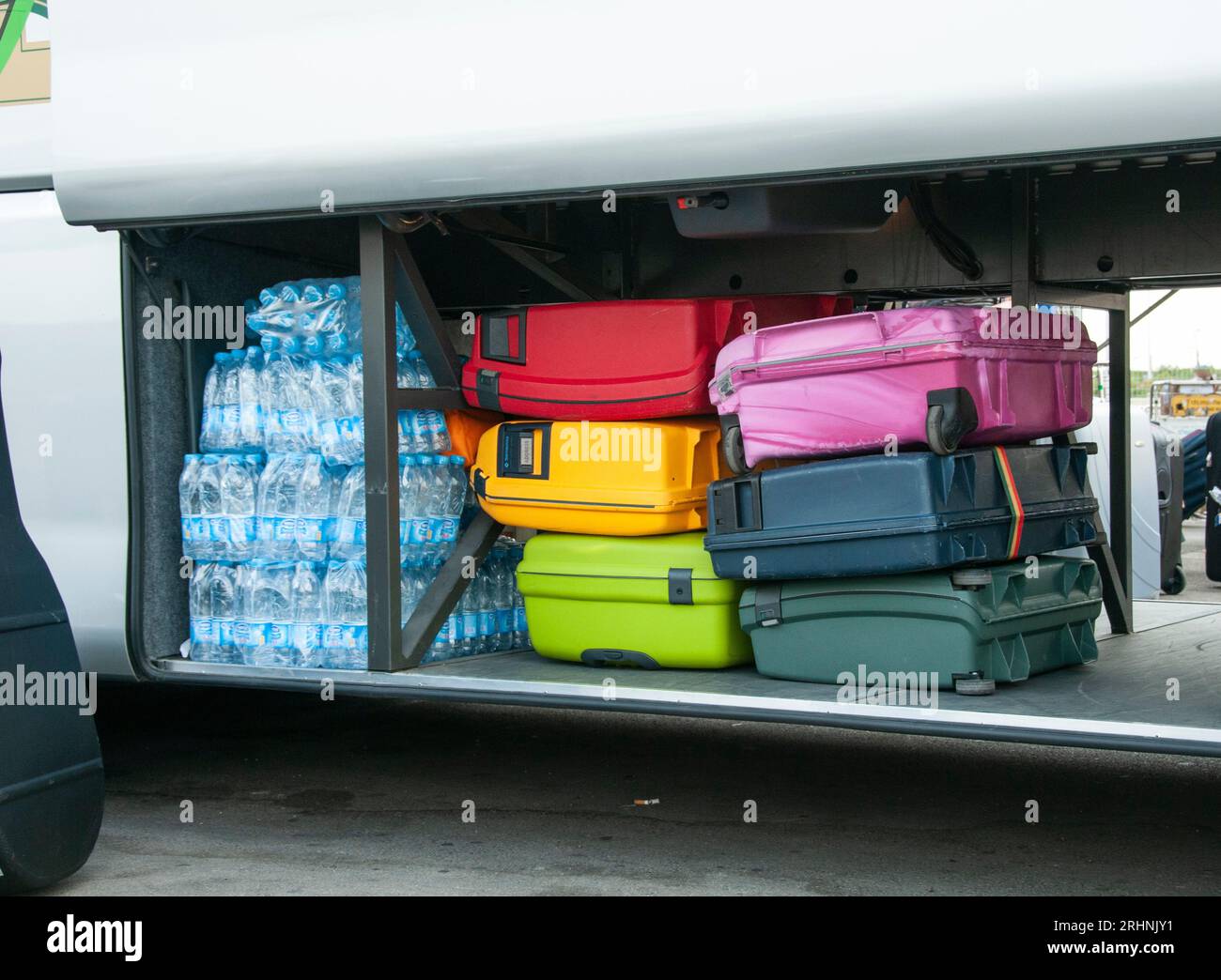 Cases of water bottles hi-res stock photography and images - Alamy