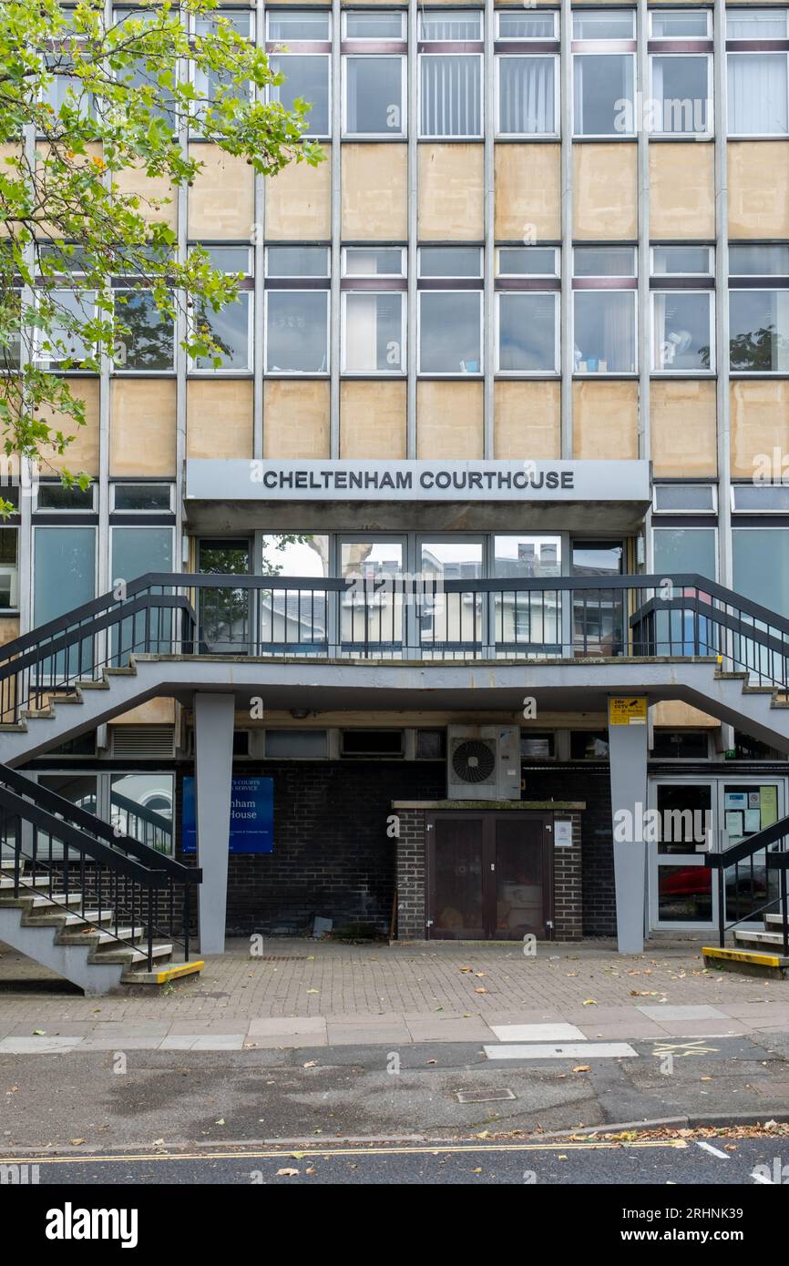 Cheltenham Magistrates' Court House Stock Photo - Alamy
