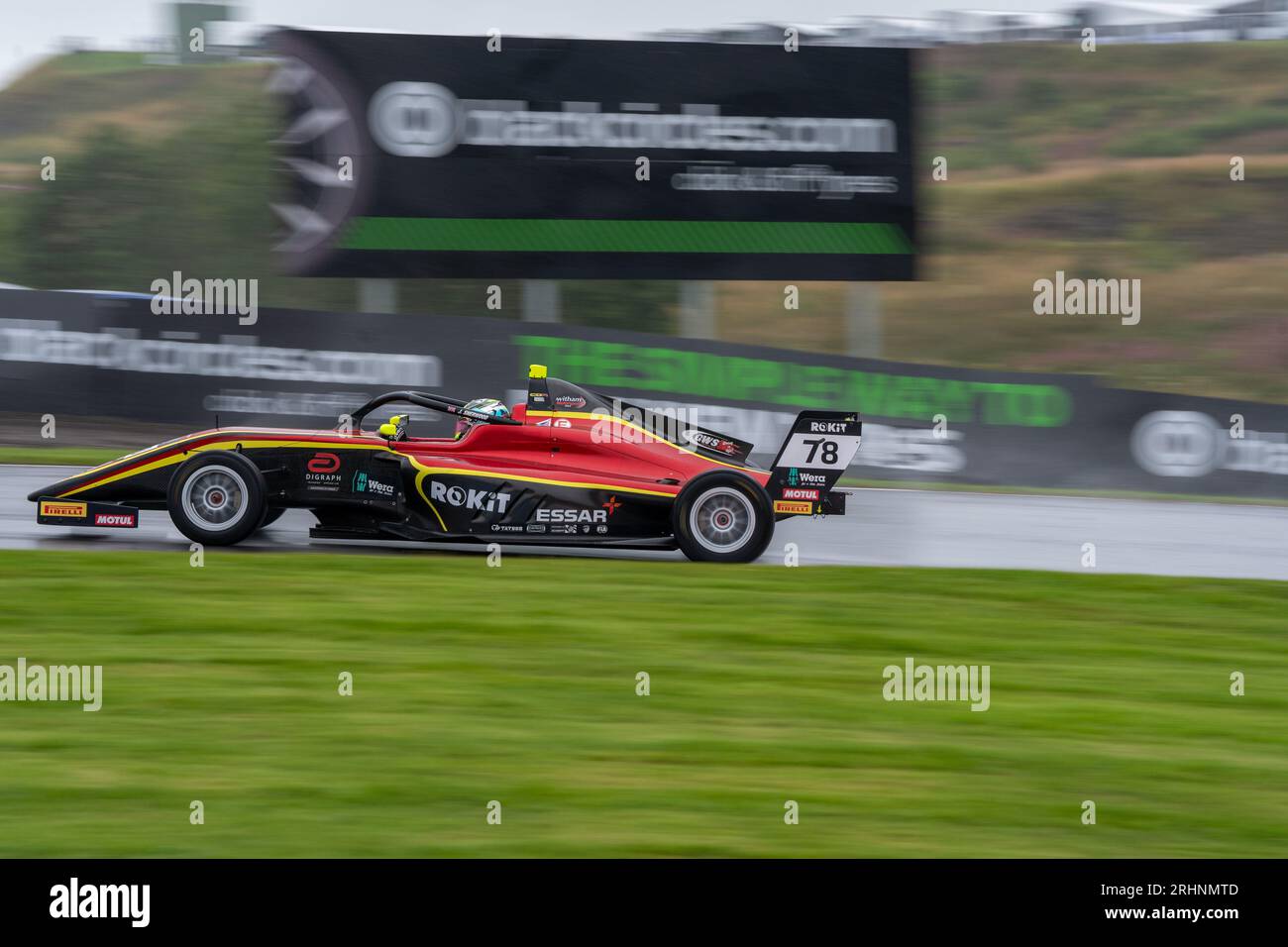 Knockhill qualifying btcc hi-res stock photography and images - Alamy