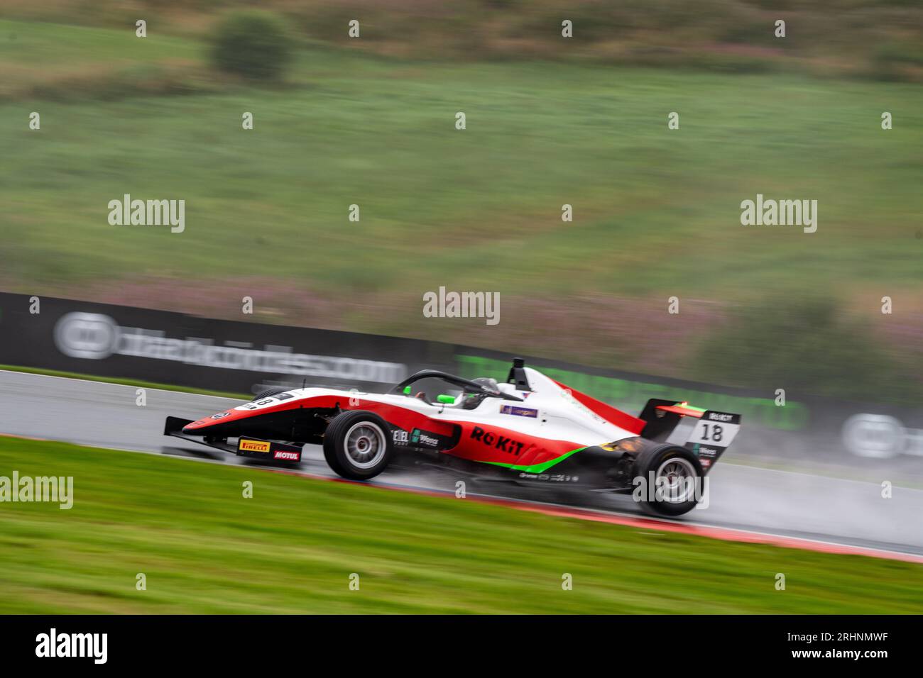 British F4 James HIGGINS (#18) Fortec Motorsport at Knockhill Racing ...