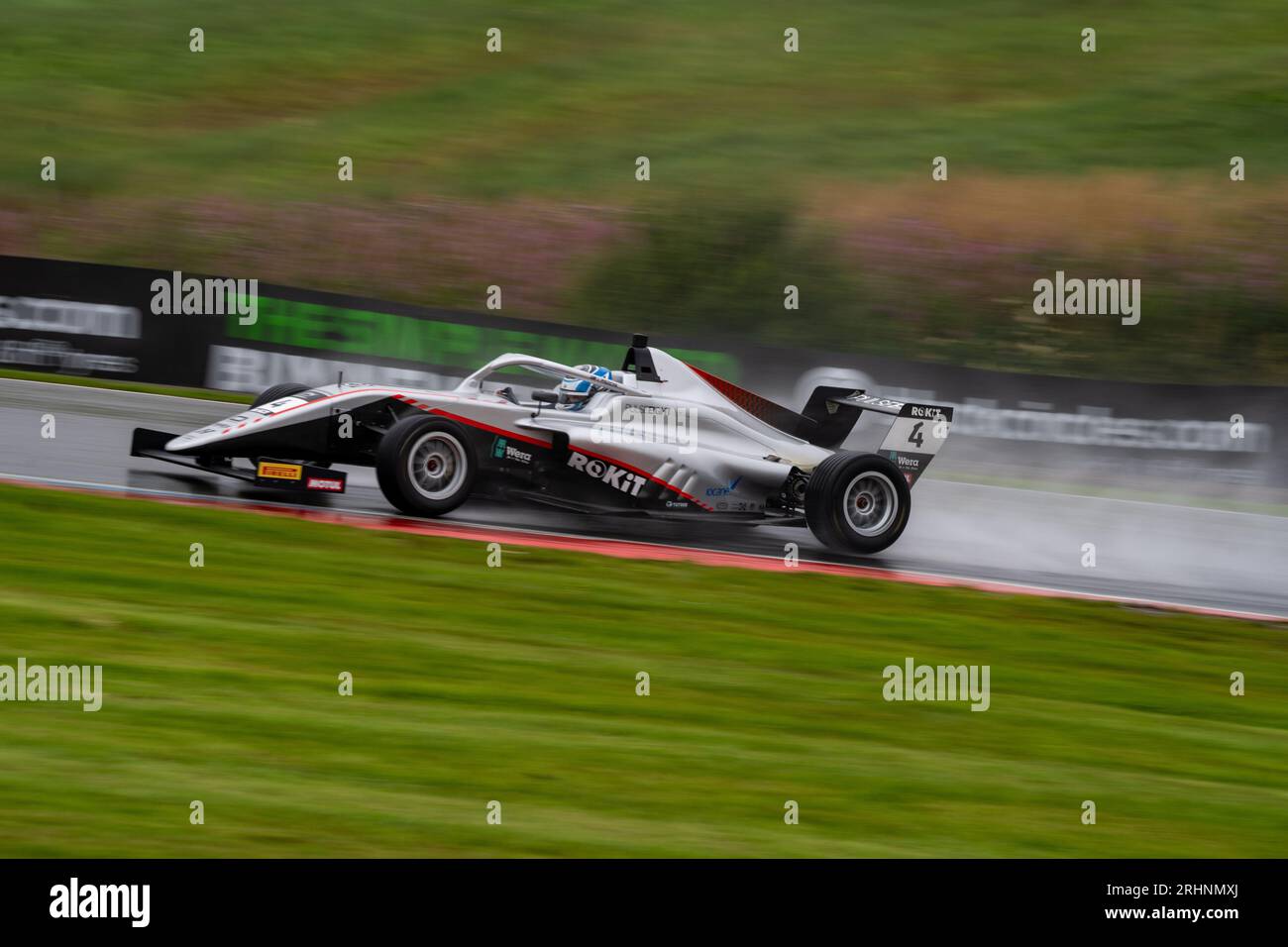 British F4 James PISZCYK (#4) Hitech Pulse-Eight at Knockhill Racing ...