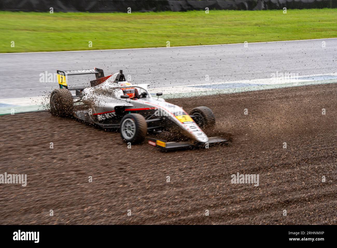 British F4 Gabriel STILP (#7) Hitech Pulse-Eight at Knockhill Racing ...