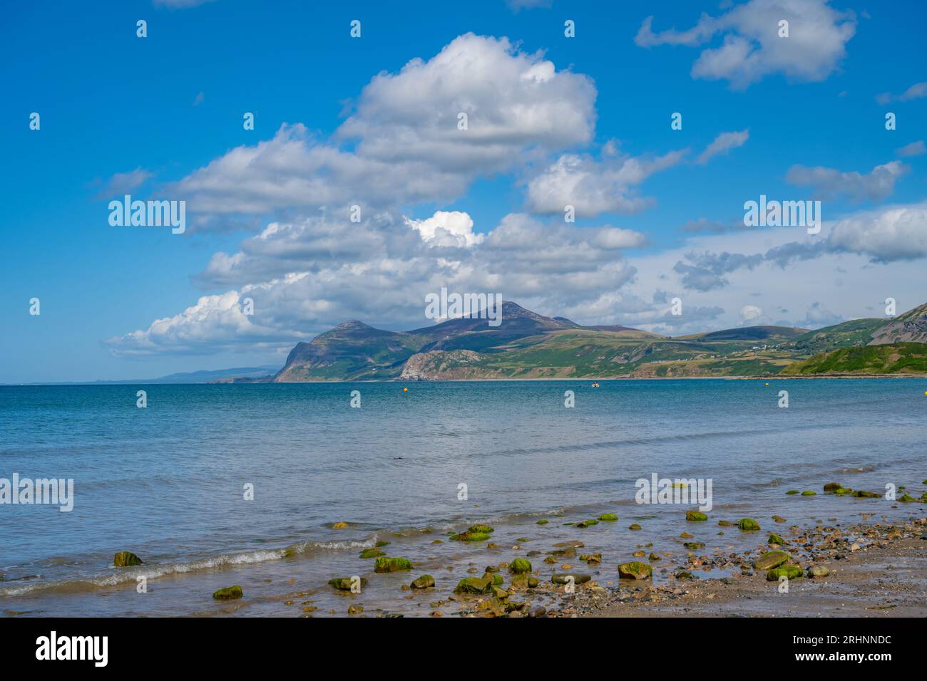 The beach at Traeth Morfa Nefynm on the north coast of the Llyn towards ...