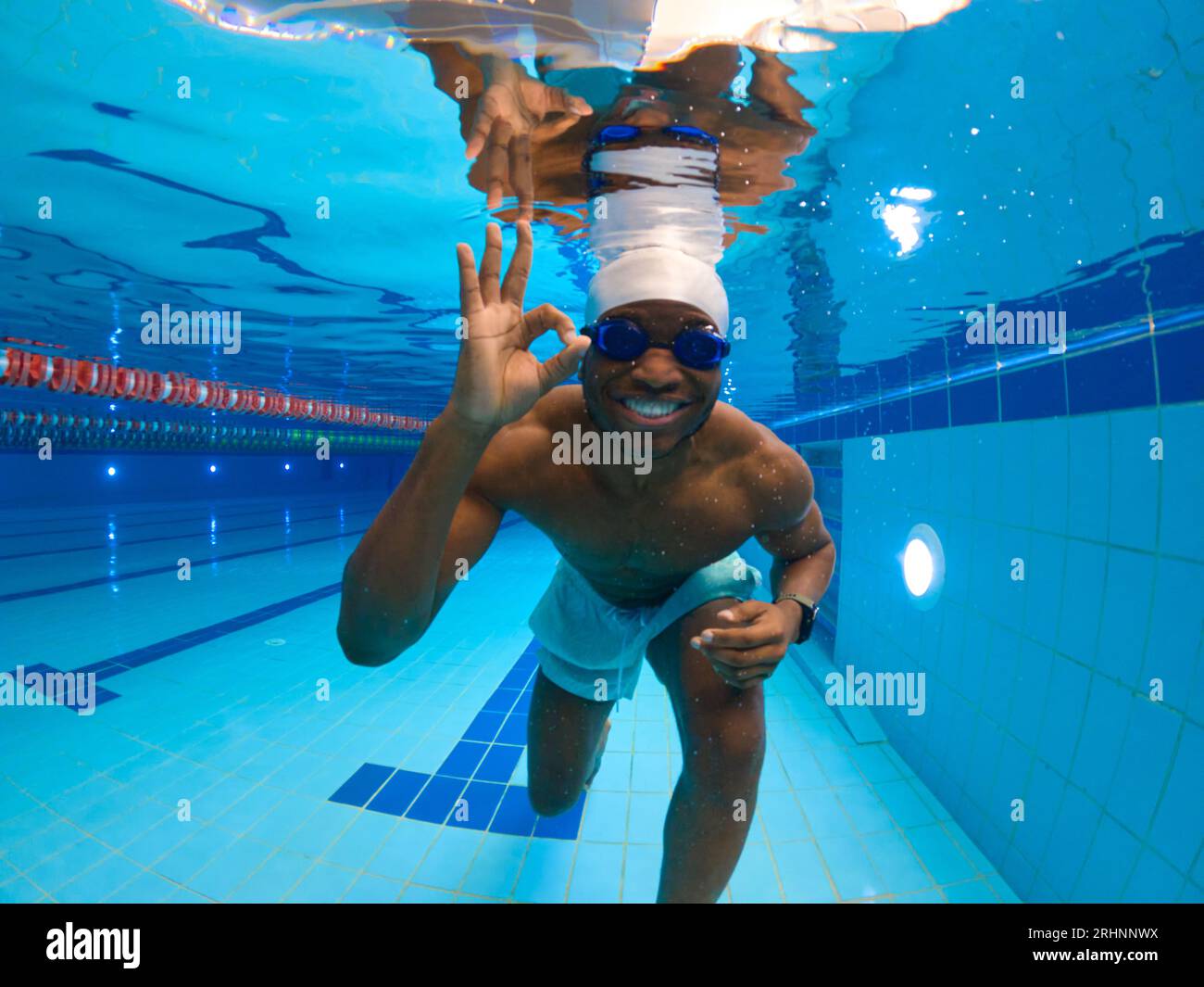 African american swimmer man pool hi-res stock photography and images ...