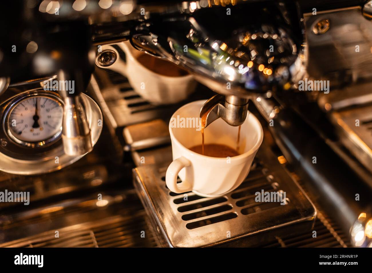 Specialty coffee shop interior hi-res stock photography and images - Alamy