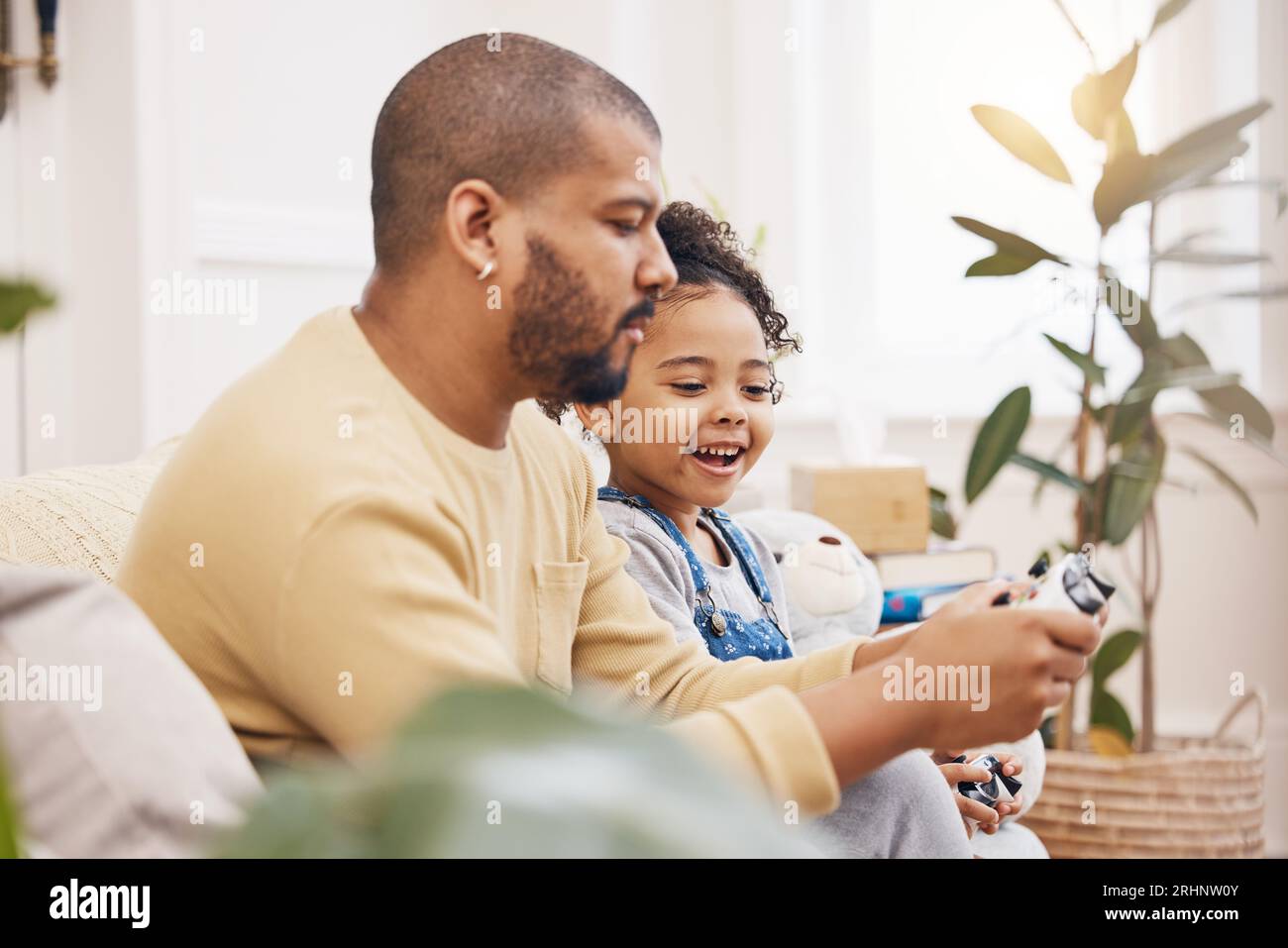 Gaming bond hi-res stock photography and images - Alamy