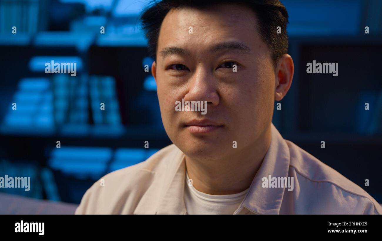 Asian man smiling headshot candid hi-res stock photography and images ...