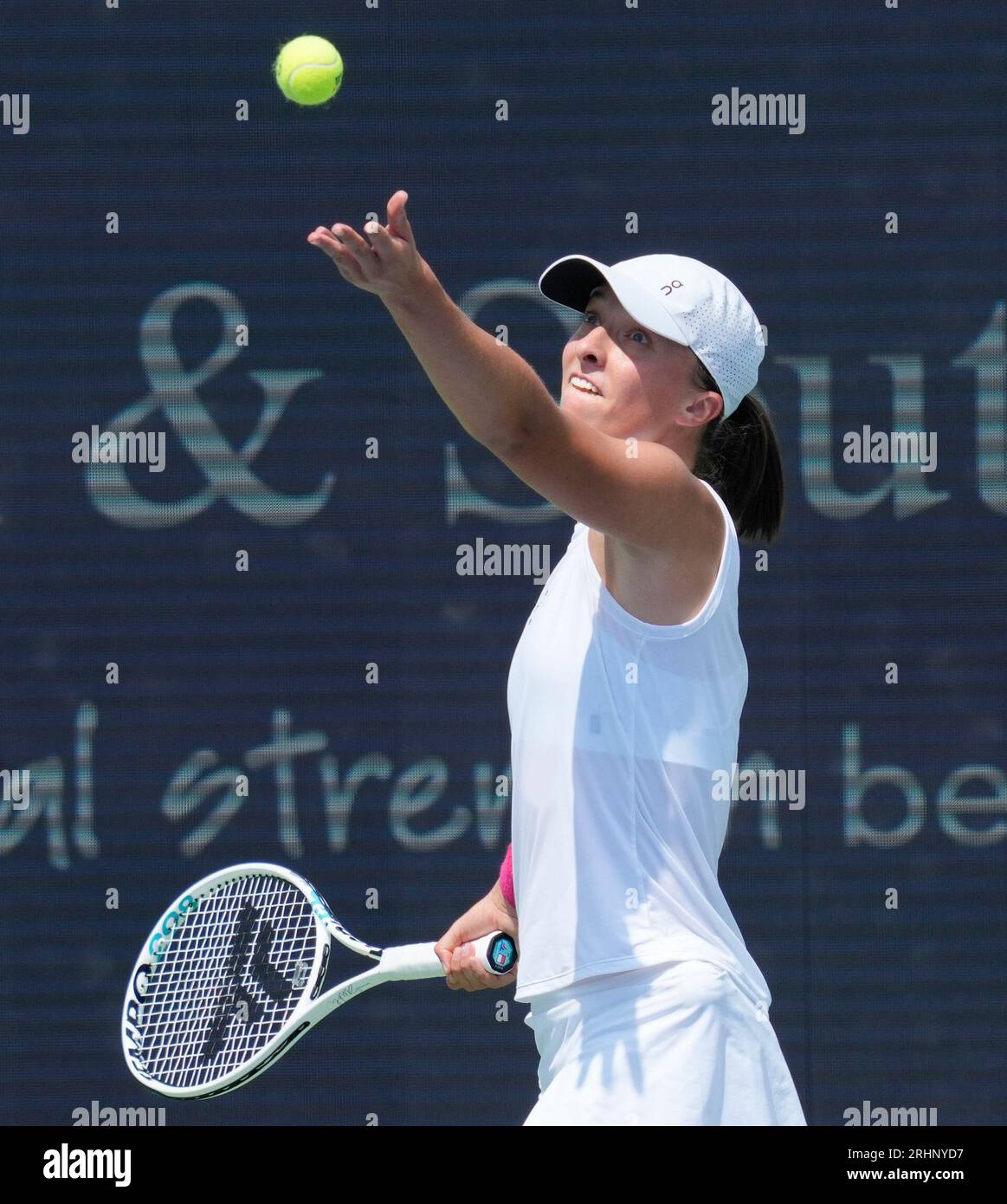 August 16, 2023: Iga Swiatek (POL) defeated Danielle Collins (USA) 6-1 ...