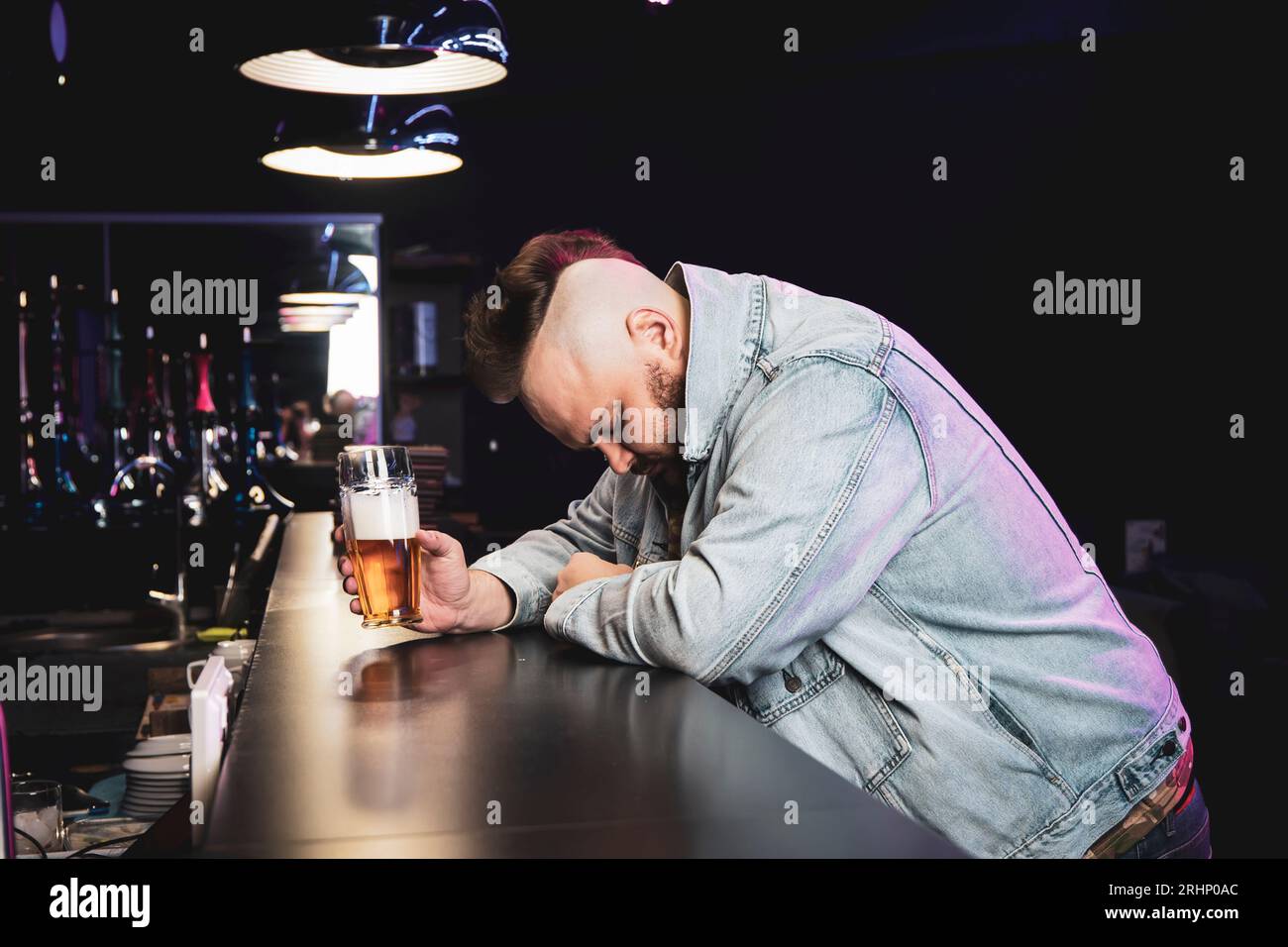 Irish drunk man hi-res stock photography and images - Alamy