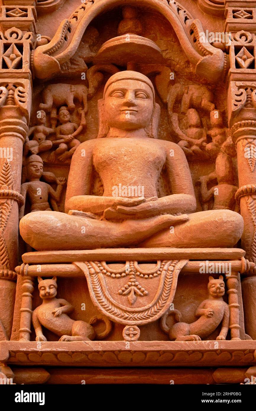 India, state of Rajasthan, Osiyan (or Osian), small town at the gates ...