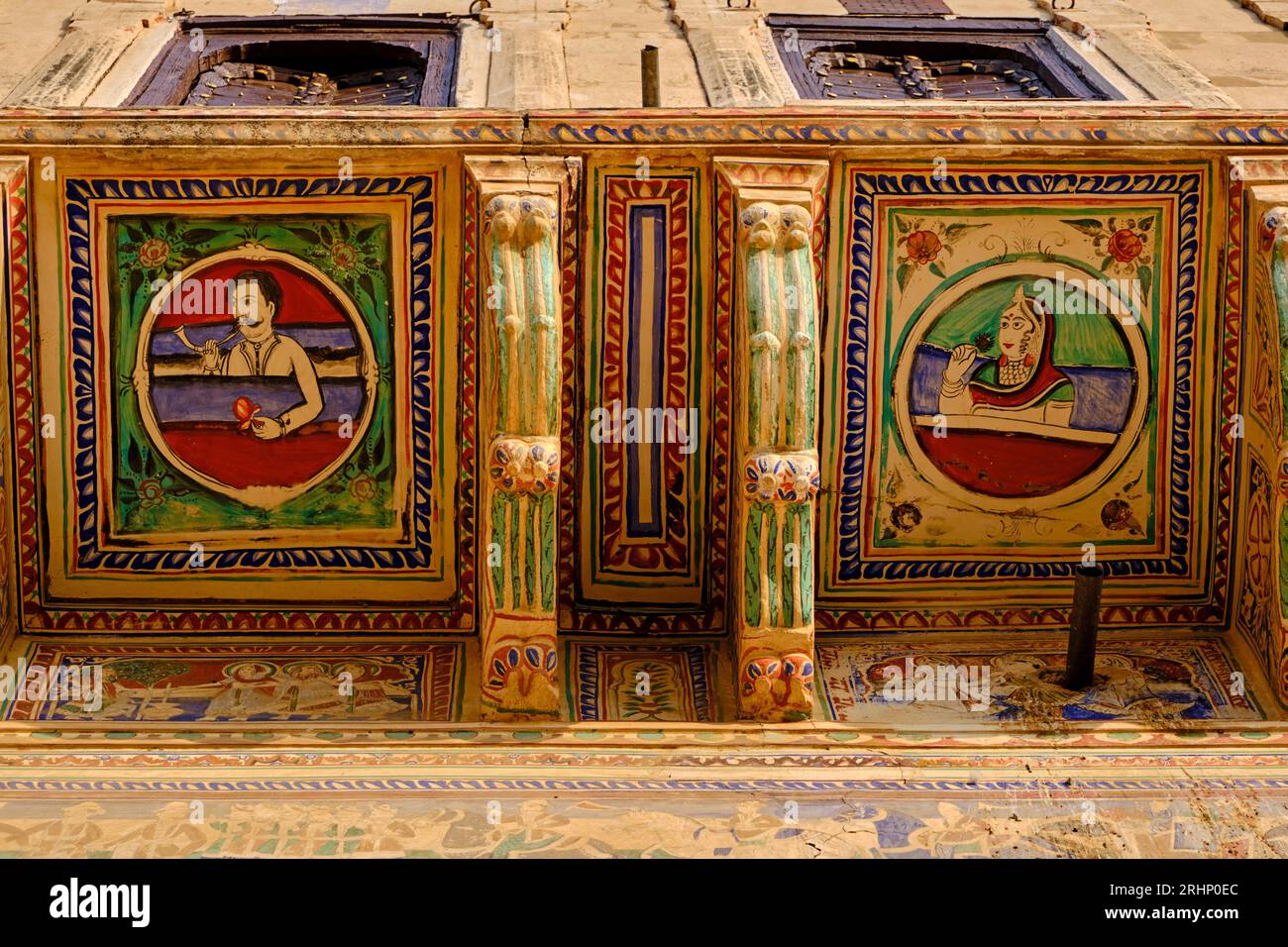 India, Rajasthan, Shekhawati region, Mandawa village, painting on the ...