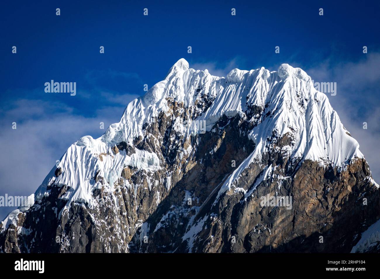 Mt Jirishanca Grande, Cordillera Huayhuash trekking circuit, Peru Stock ...