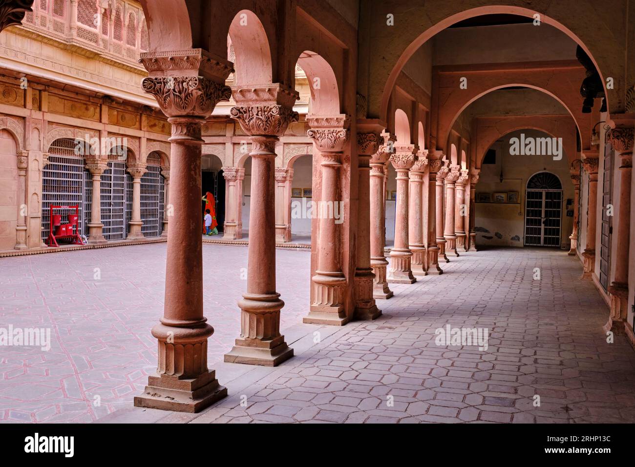 India, state of Rajasthan, Bikaner, Fort Junagarh built in red ...