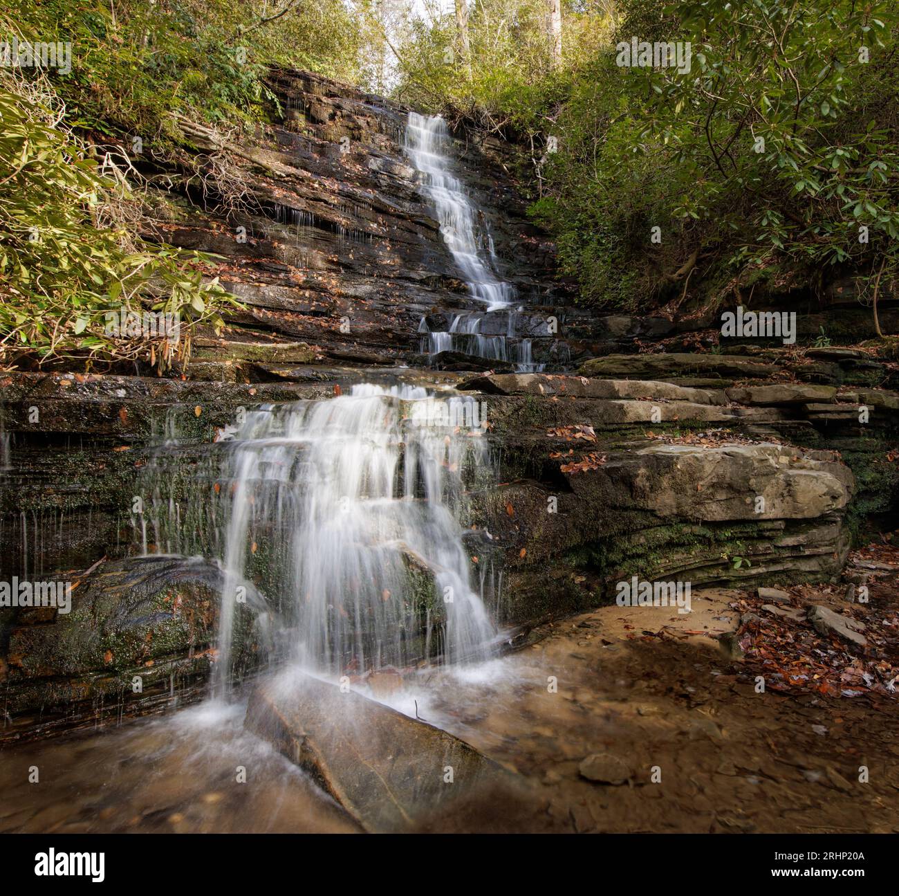 Chattahoochee national forest campground river hi-res stock photography ...