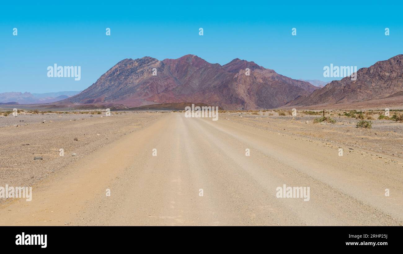 Graded gravel hi-res stock photography and images - Alamy