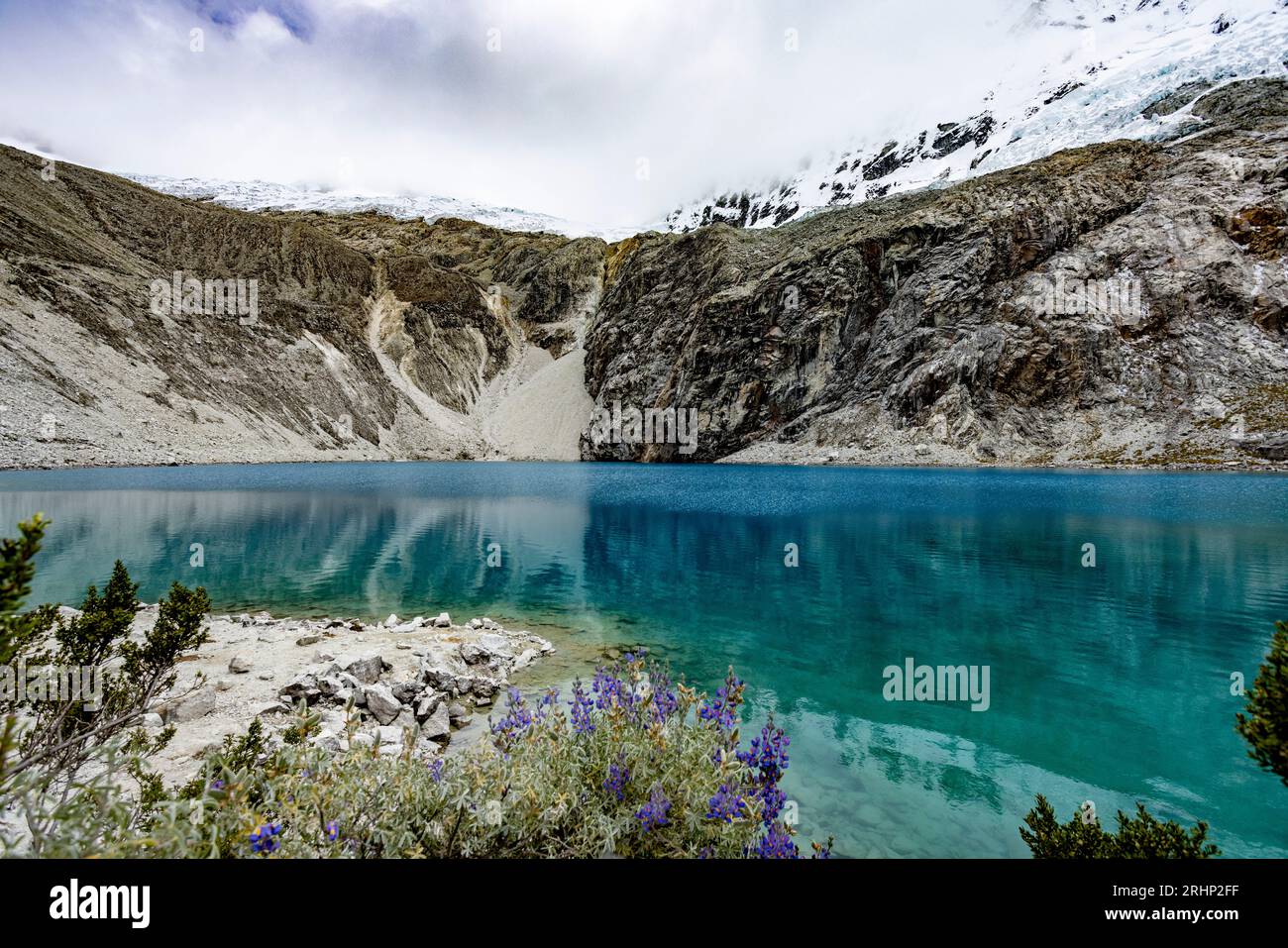 Laguna (lake) 69, Huascaran National Park, Cordillera Blanca , Andes ...