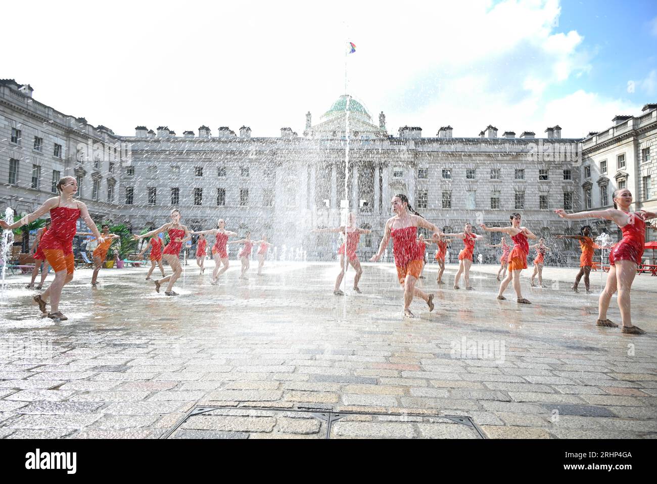 Dancers from Shobana Jeyasingh Dance rehearsing Counterpoint in the ...