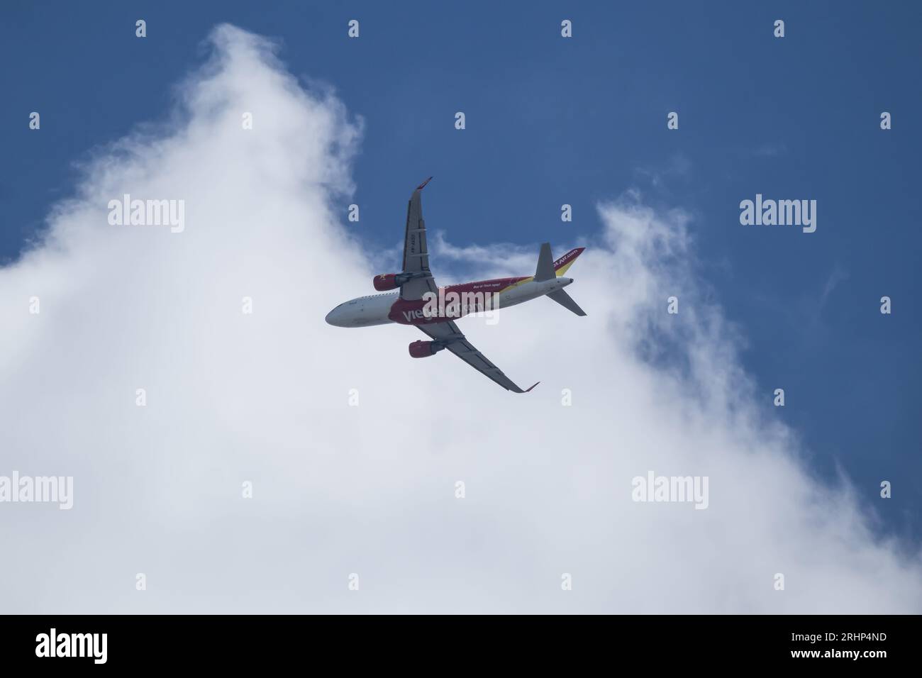 Chiangmai, Thailand - July 7 2023: VN-A650 Airbus A320-200 of Vietjet ...
