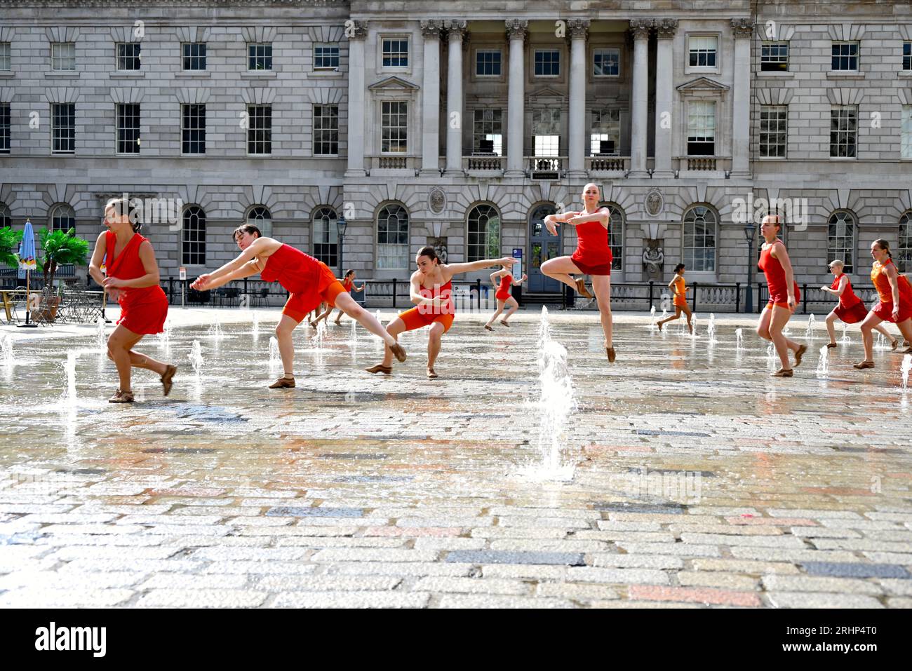 Dancers from Shobana Jeyasingh Dance rehearsing Counterpoint in the ...