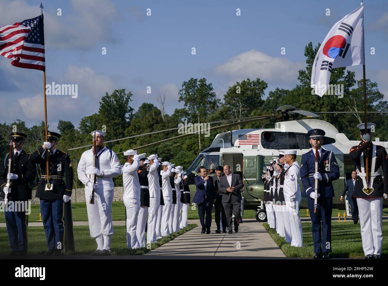 David yoon hi-res stock photography and images - Alamy