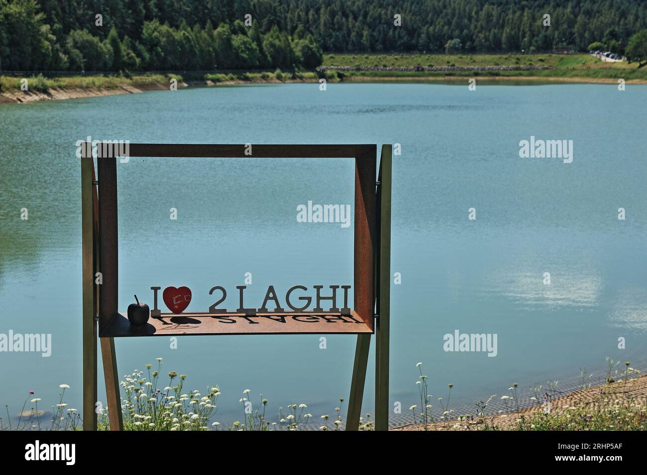 Tavon lake hi-res stock photography and images - Alamy
