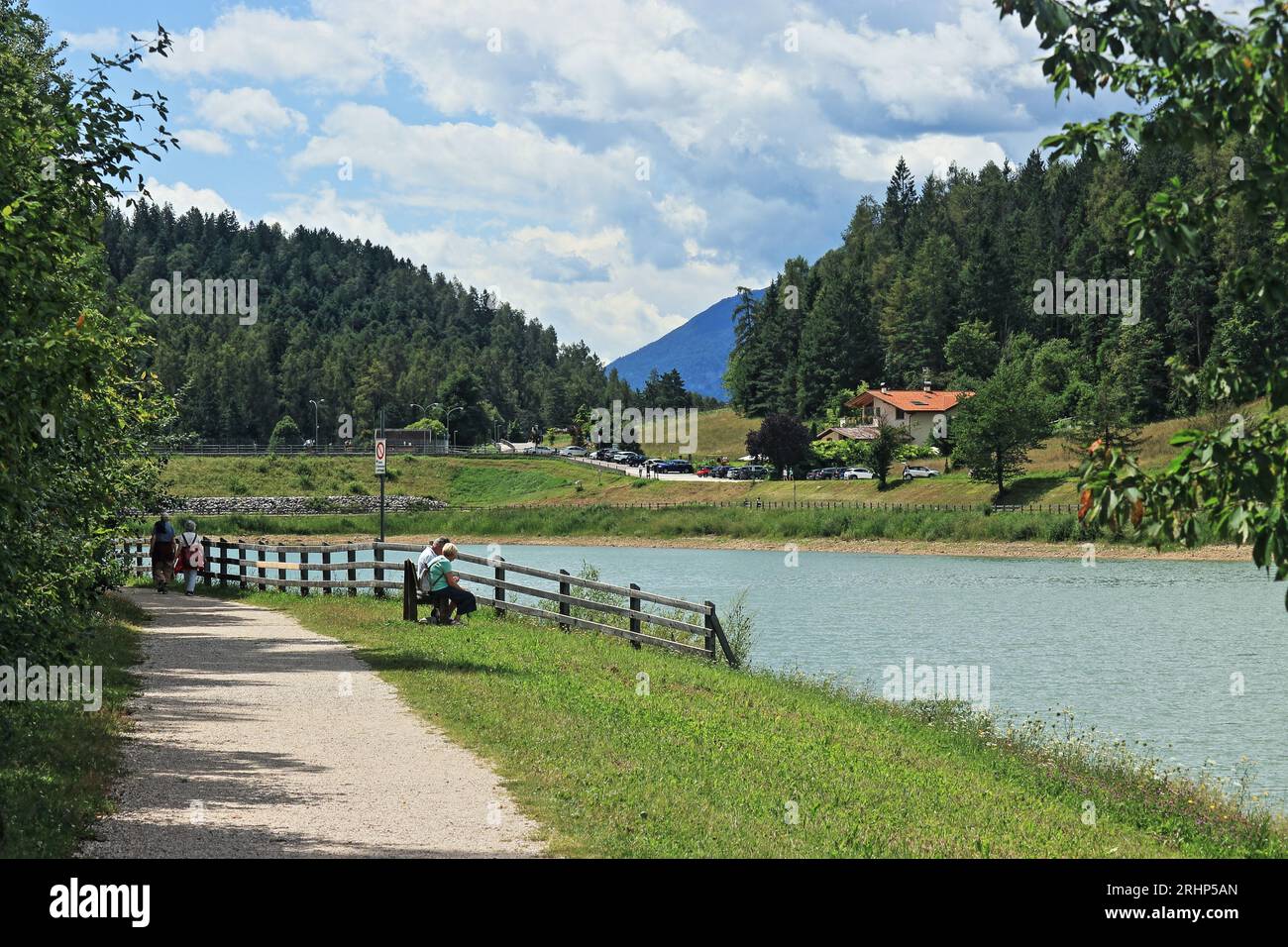 Tavon lake hi-res stock photography and images - Alamy