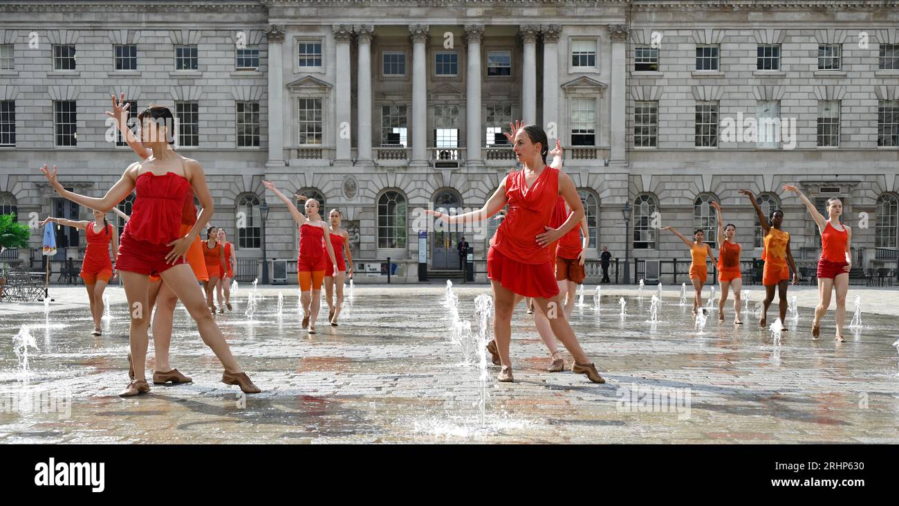Dancers from Shobana Jeyasingh Dance rehearsing Counterpoint in the ...