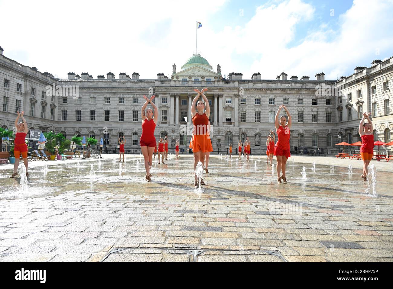 Dancers from Shobana Jeyasingh Dance rehearsing Counterpoint in the ...